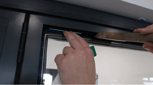 How to Toe and Heel a Bifolding Door | UK Doors Online