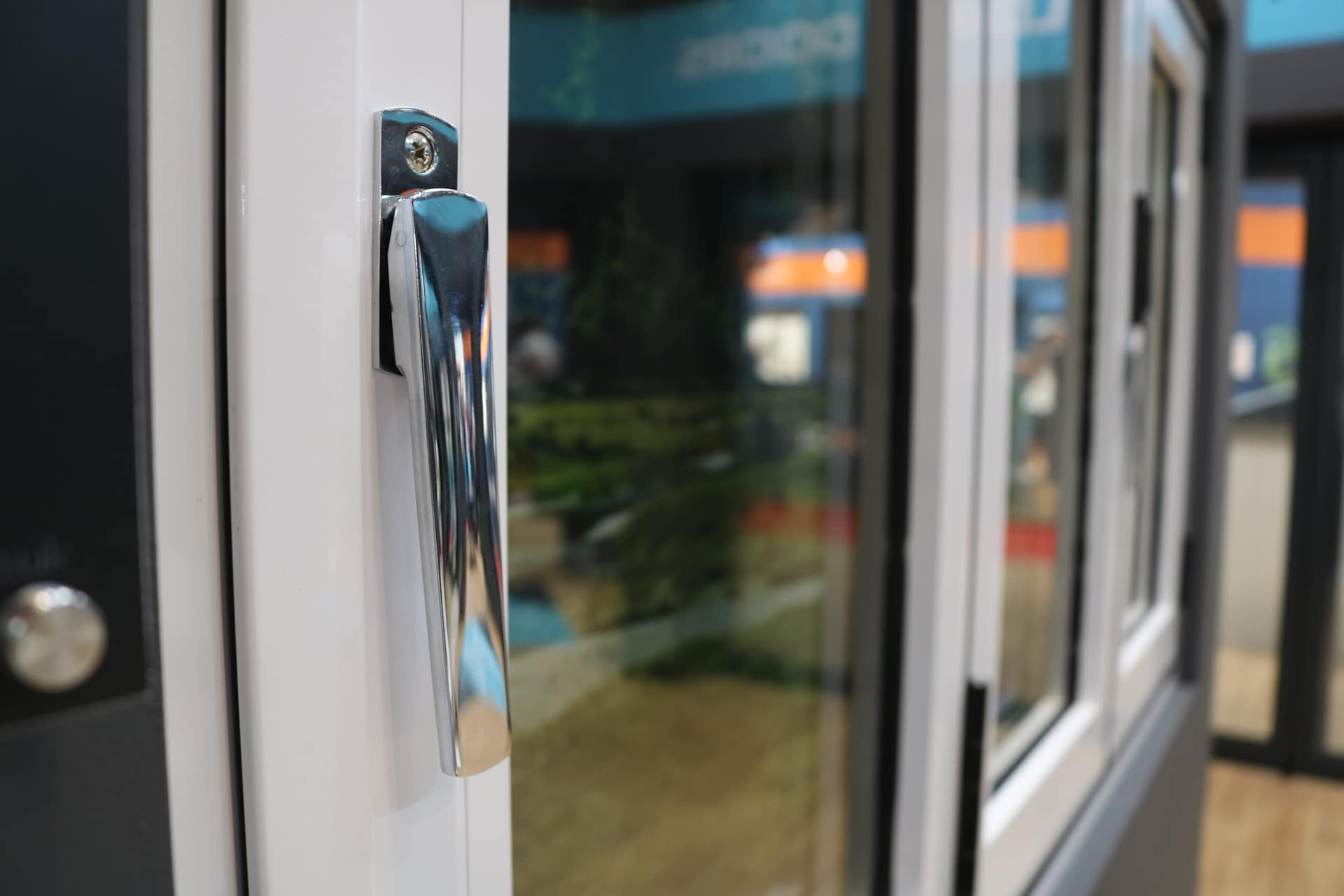 Aluminium Bifold Windows | UK Doors Online